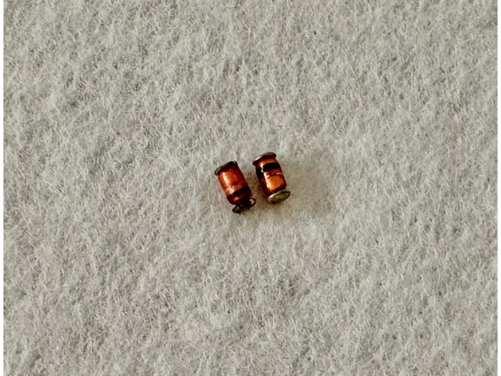 D9 and D10 Diodes from Original Atari Lynx Model 2