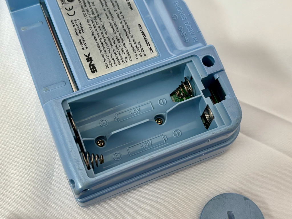 Neo Geo Pocket Color Console - Recapped and Modded with SuperOSD IPS ...